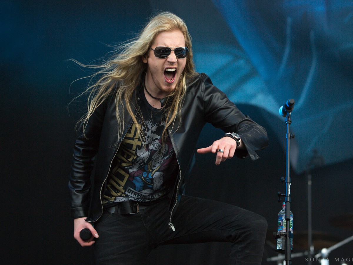 DRAGONFORCE FRONTMAN MARC HUDSON RELEASES NEW SOLO ALBUM'S TITLE TRACK ...