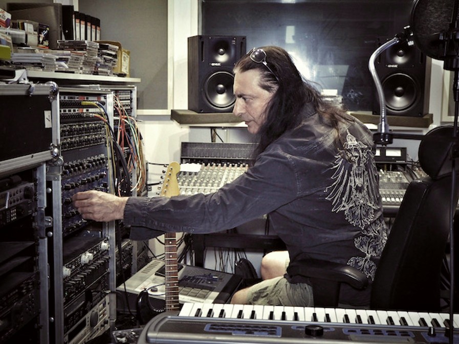 ROYAL HUNT SET TO LAUNCH PRE-ORDER FOR DYSTOPIA - PART II | Metalzone