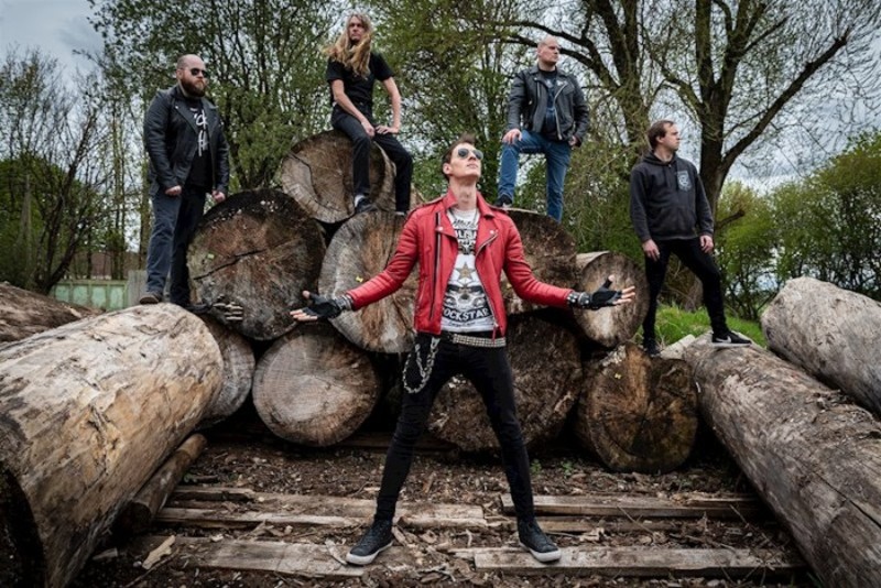 STORMHAMMER - Never Surrender – 30 Years Of Power | Metalzone